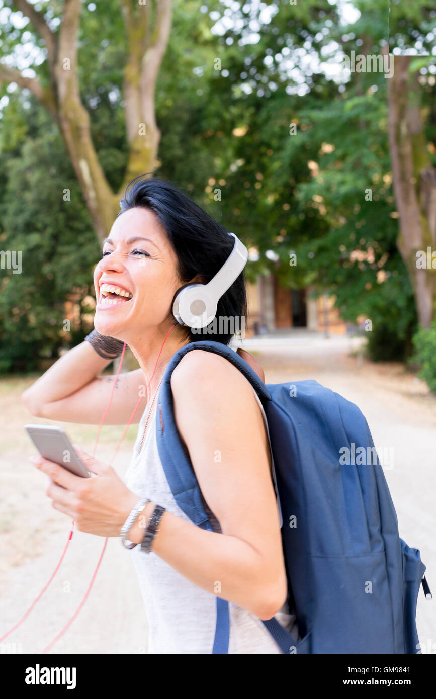 Loud appearance hi-res stock photography and images - Alamy