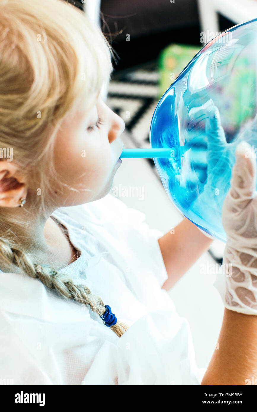 Child playing in chemical laboratory Stock Photo - Alamy