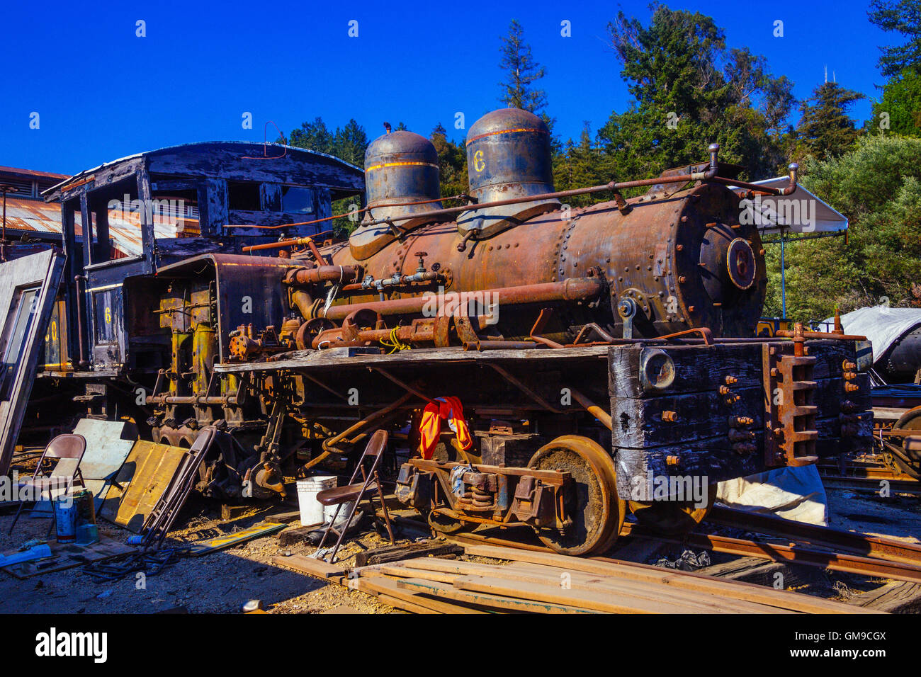 Steam engine scrap yard hi-res stock photography and images - Alamy
