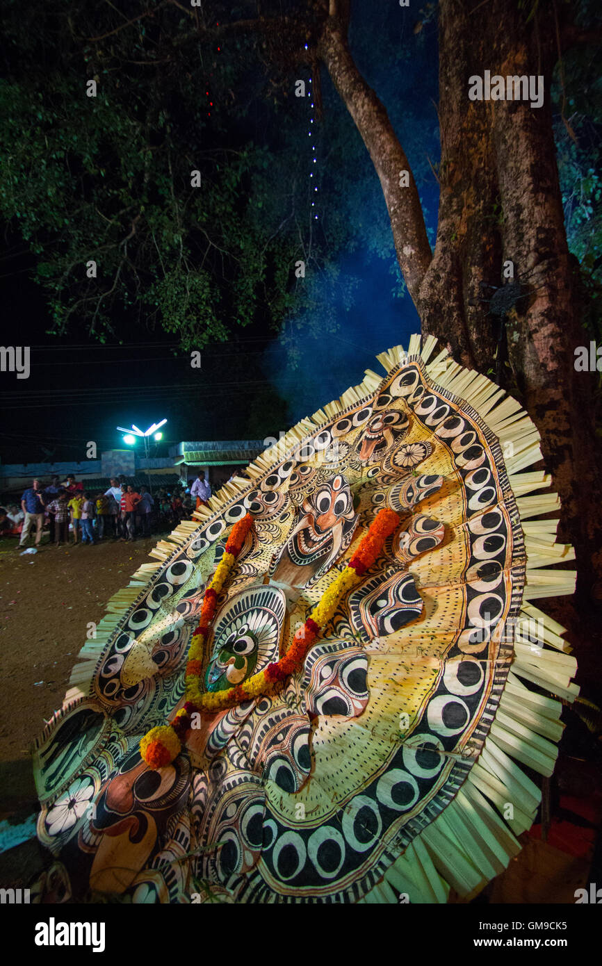 Padayani- traditional folk dance and ritual art from the central ...