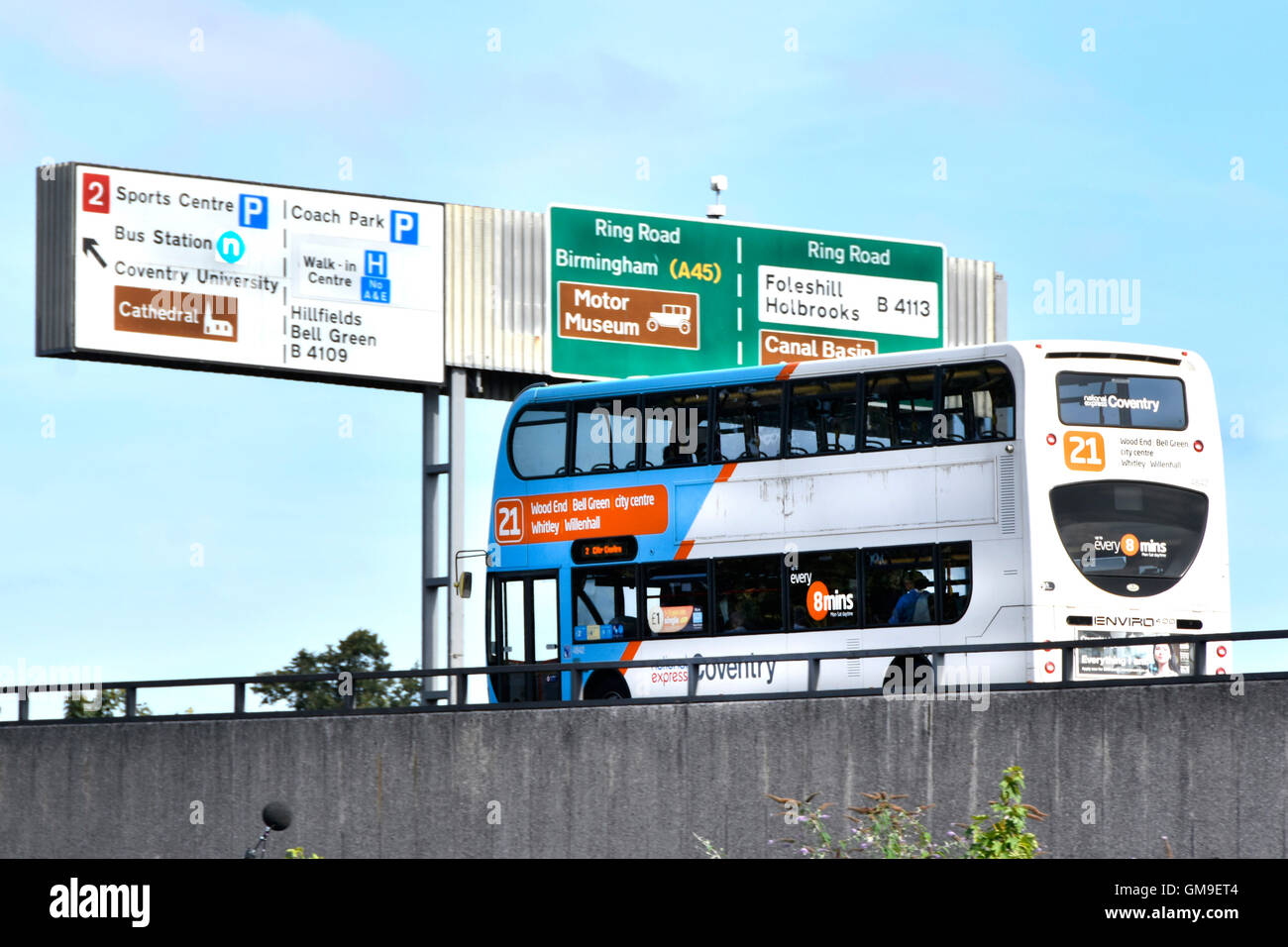 West midlands bus hi-res stock photography and images - Alamy