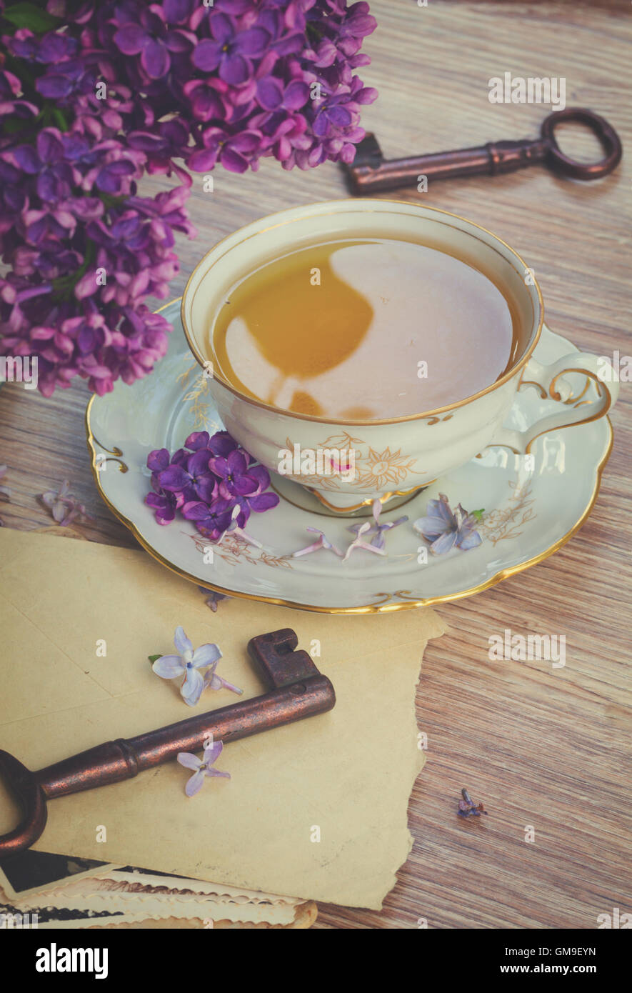 summer cup of tea with lilac Stock Photo - Alamy