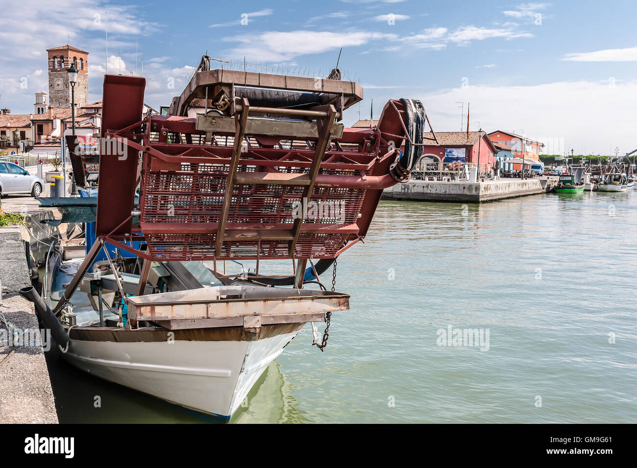 Dredger snow blower for fishing bivalve shellfish mounted on a fishing ...