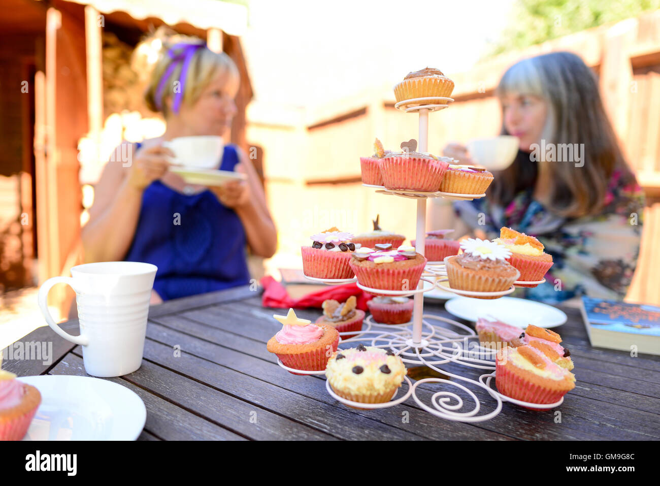 Afternoon tea garden hi-res stock photography and images - Alamy