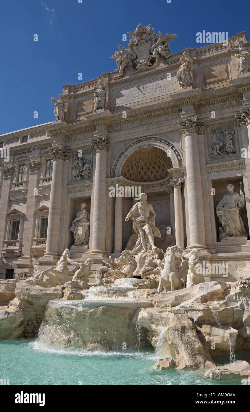Fontana di Trevi (Trevi Fountain), Rome, Italy Stock Photo - Alamy