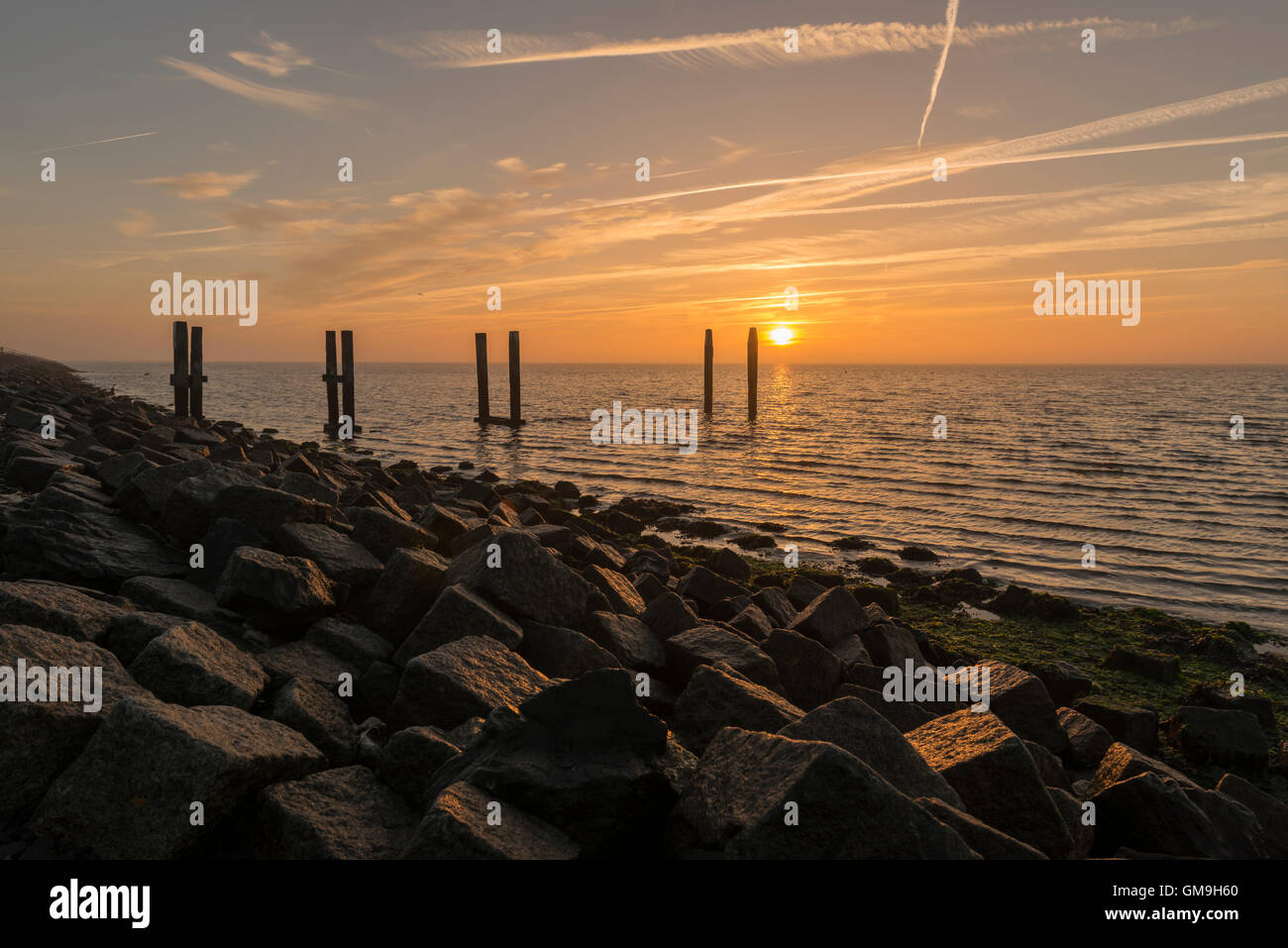 Sunbeam dam hi-res stock photography and images - Alamy