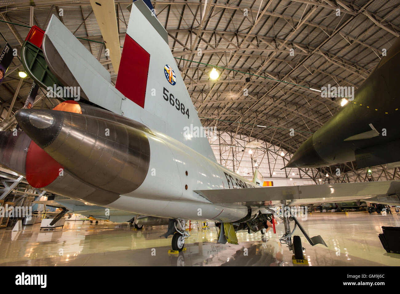 Convair f 102 delta dagger wings hi-res stock photography and images ...