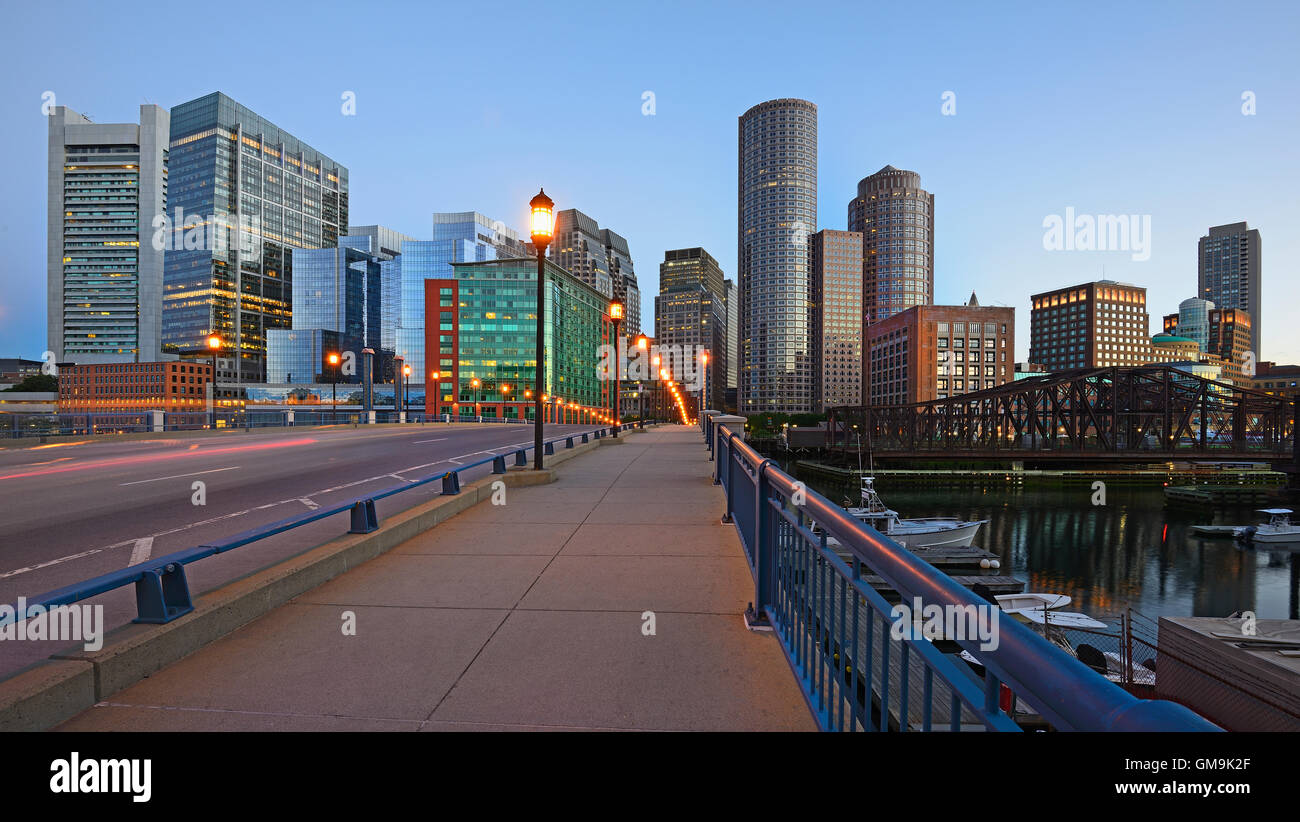 Evelyn moakley bridge hi-res stock photography and images - Alamy