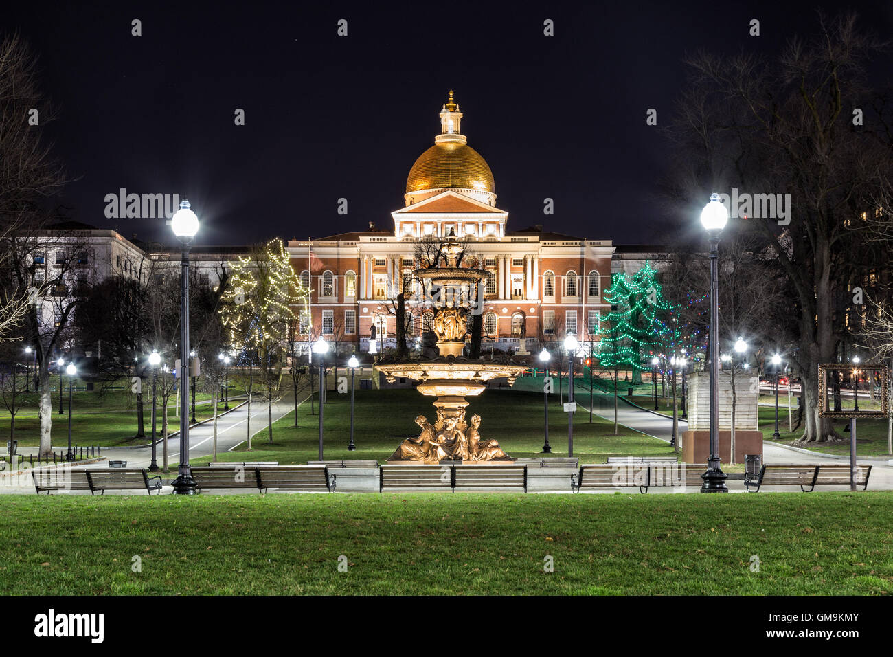 Massachusetts State House Stock Photo - Alamy