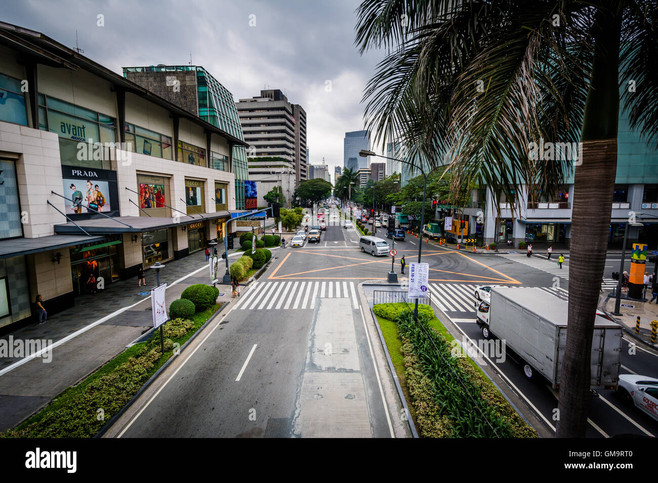 Makati Avenue, in Ayala, Makati, Metro Manila, The Philippines Stock Photo - Alamy