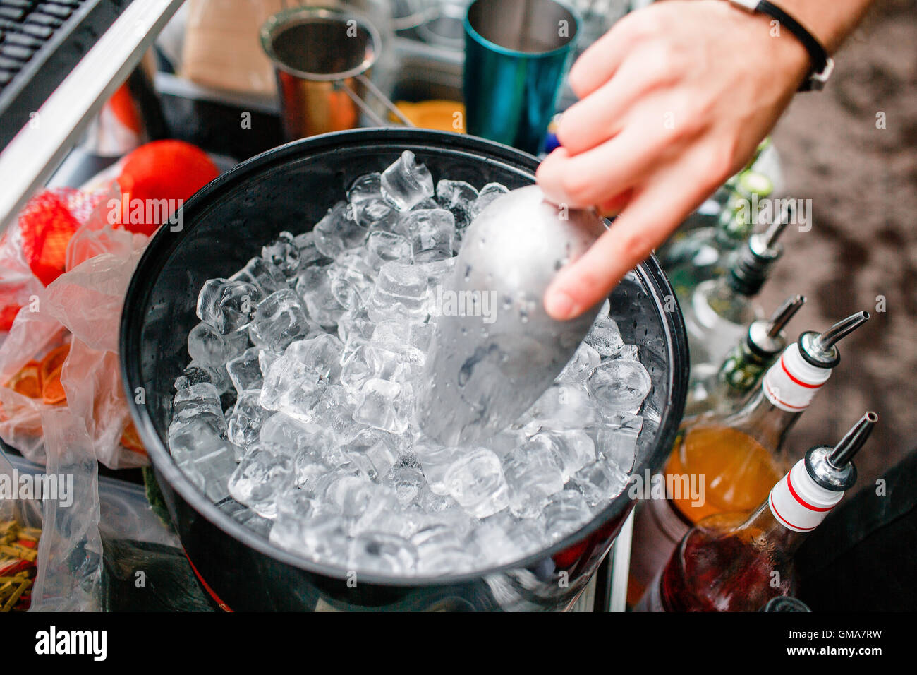Coctail preparation hi-res stock photography and images - Alamy