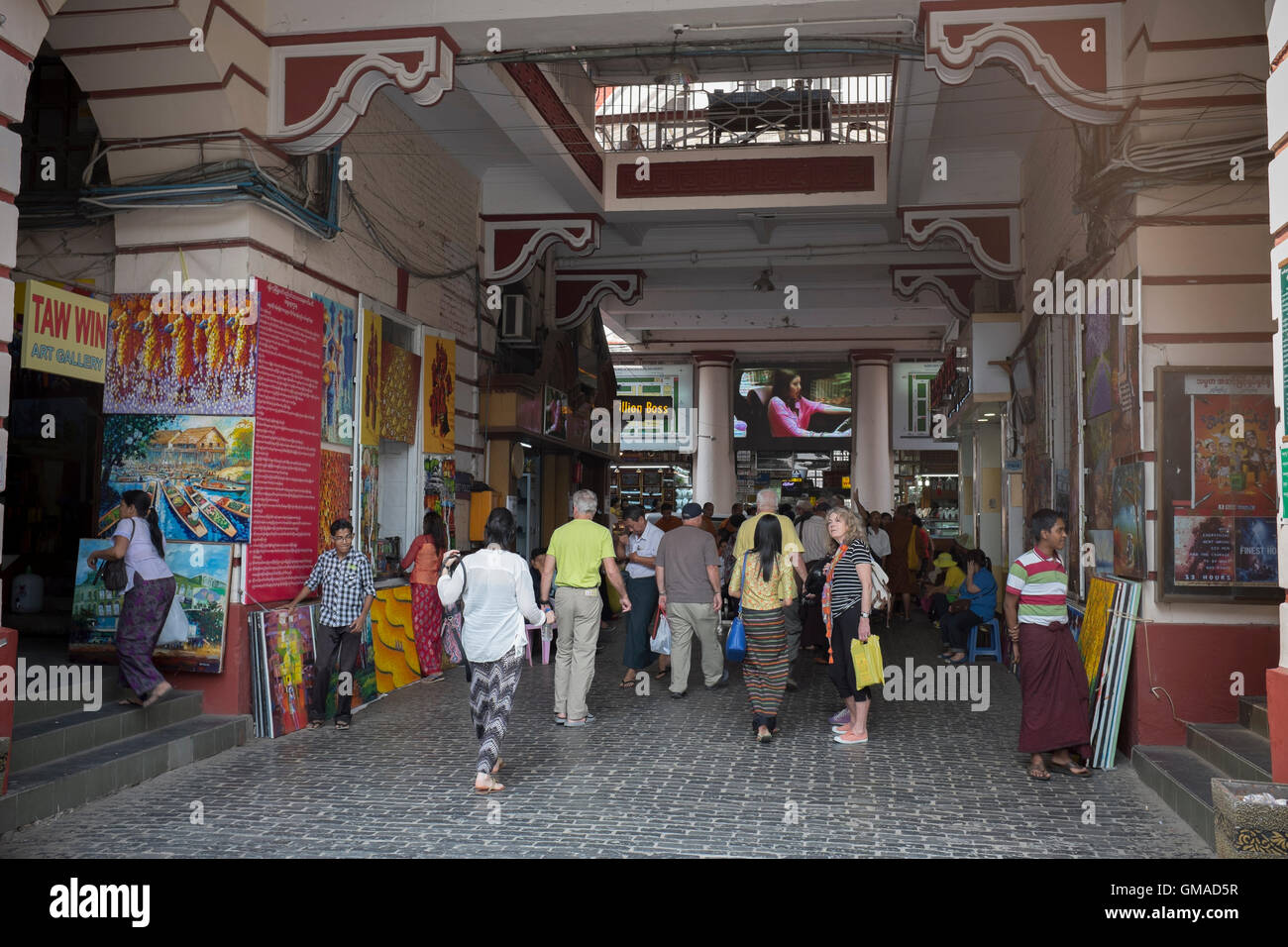 Bogyoke Aung San Market Yangon Myanmar Stock Photo - Alamy