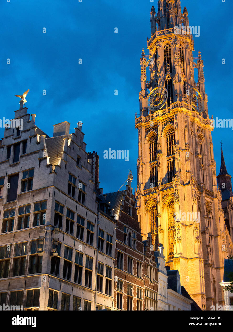 night in antwerp Stock Photo - Alamy