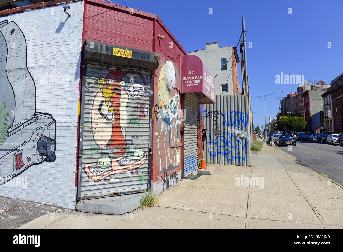 Graffiti shown on a city street Stock Photo - Alamy