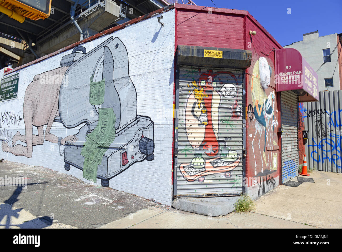 Graffiti shown on a city street Stock Photo - Alamy