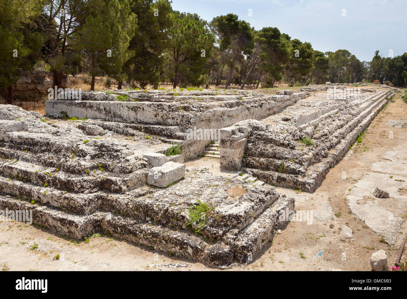 Altar of Hieron II, Neapolis Archaeological Park, Syracuse, Sicily ...