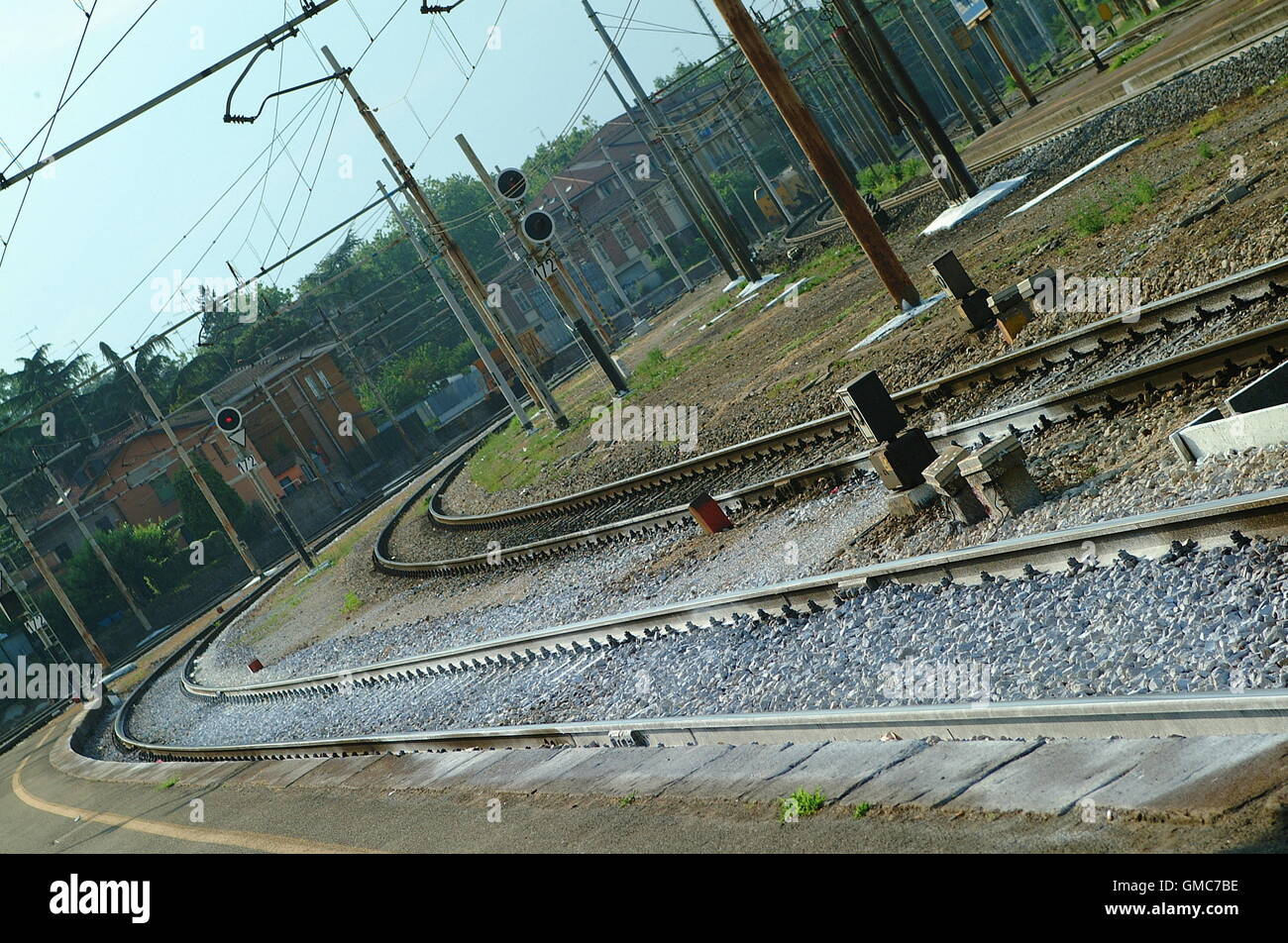 Picture of train and railway tracks Stock Photo - Alamy