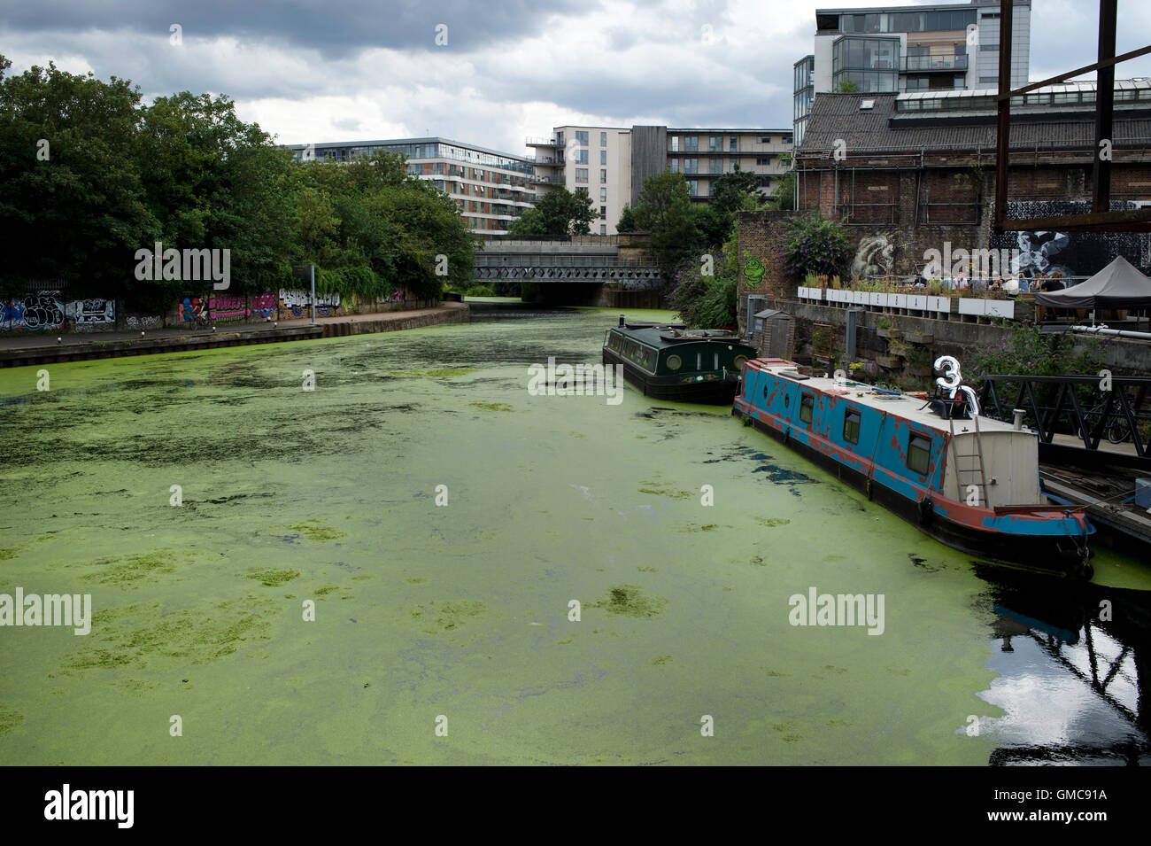 Covered canal hi-res stock photography and images - Alamy