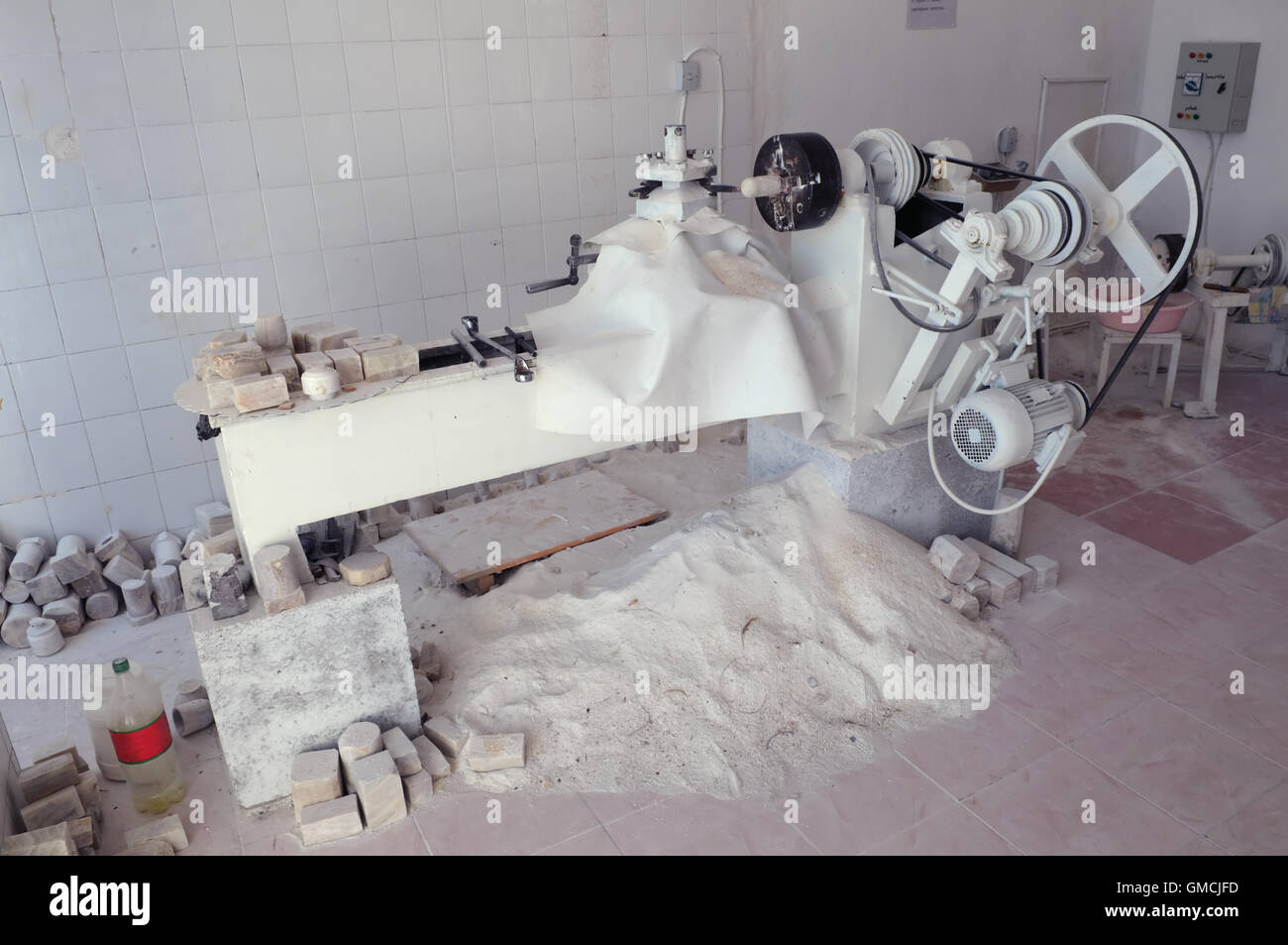 Onyx factory hi-res stock photography and images - Alamy