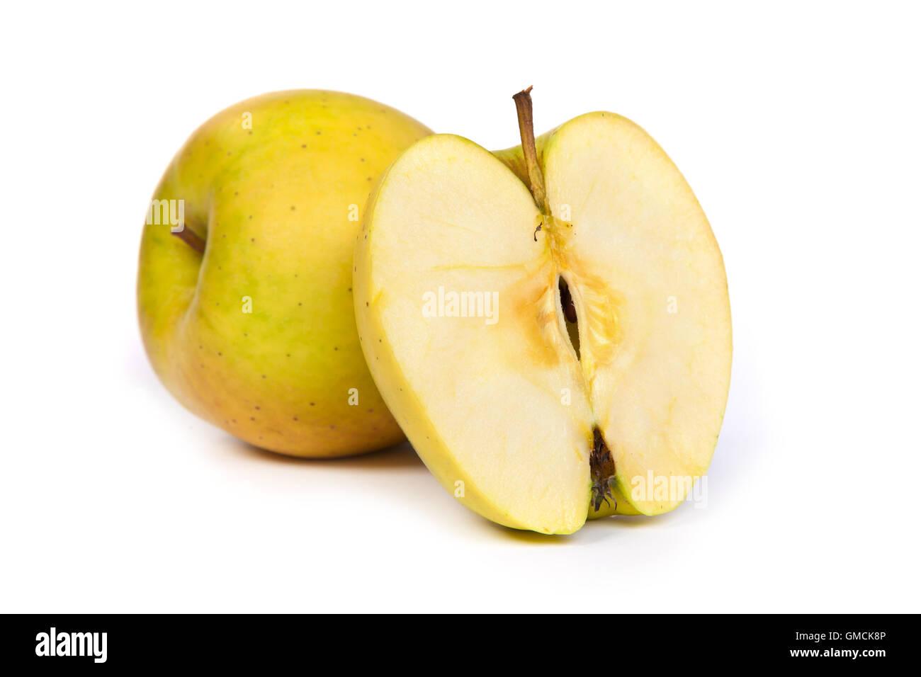 Cross section of green apple, showing pips, and core Stock Photo - Alamy