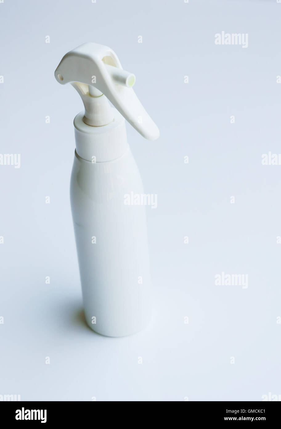 Spray can wash hi-res stock photography and images - Alamy