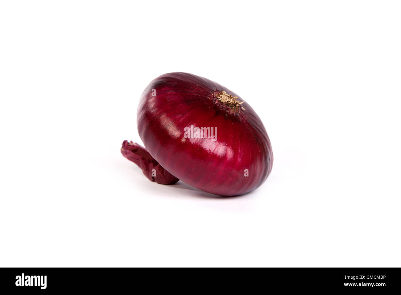 Red onion isolated on hi-res stock photography and images - Alamy