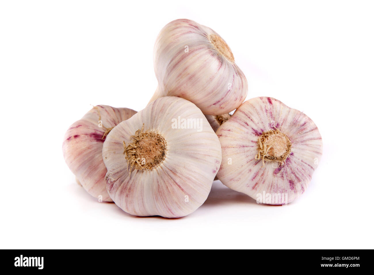 Group of garlics . A heads of garlics isolated Stock Photo - Alamy
