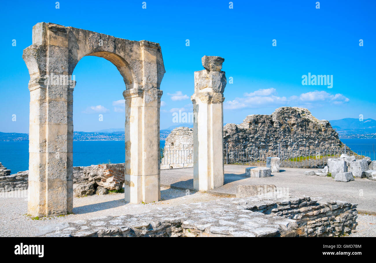 Sirmione catullo caves hi-res stock photography and images - Alamy