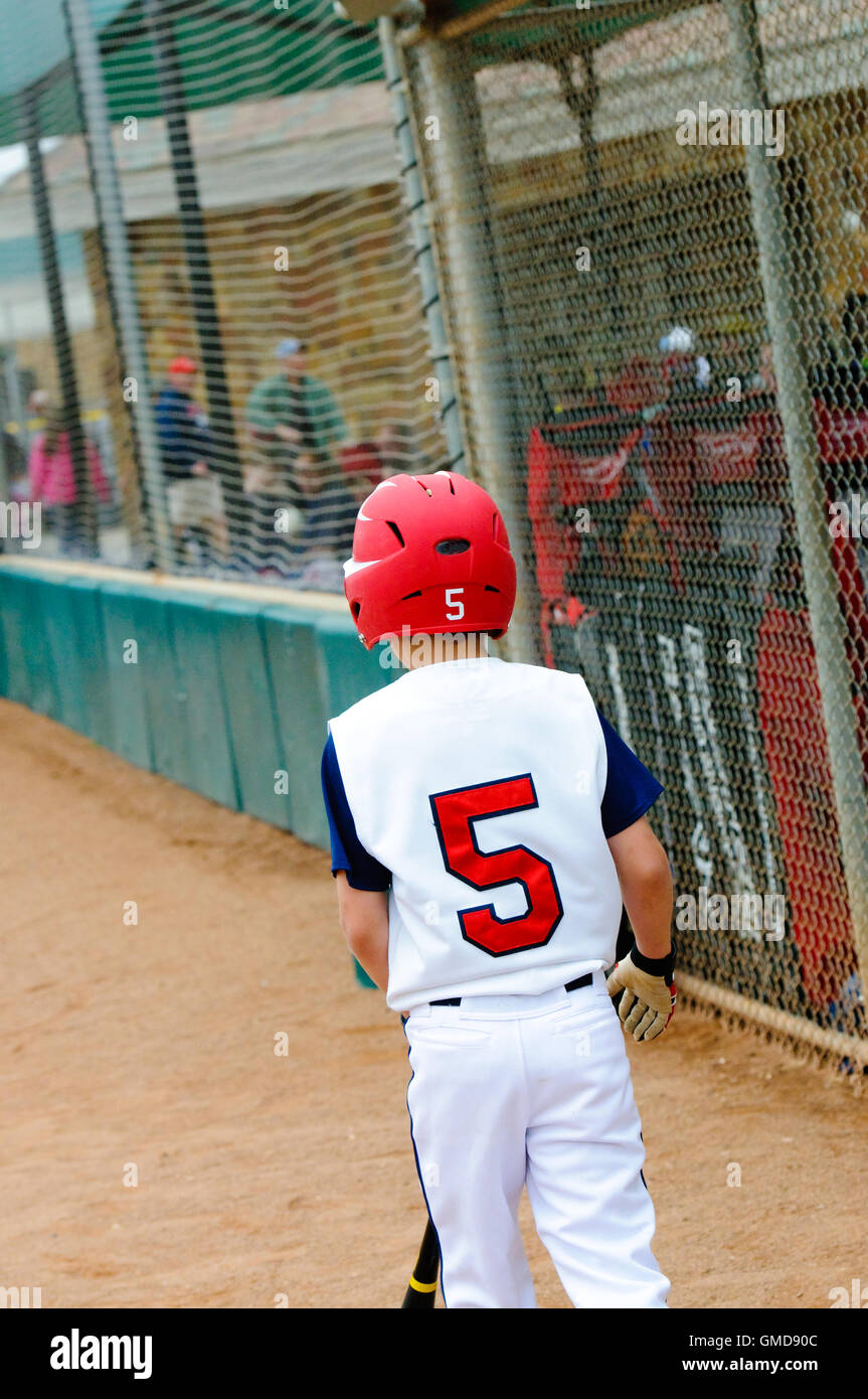 Little league baseball batter Stock Photo - Alamy