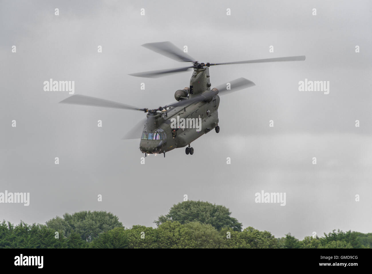 Royal Air Force Chinook twin rotor helicopter from RAF Odiham in ...