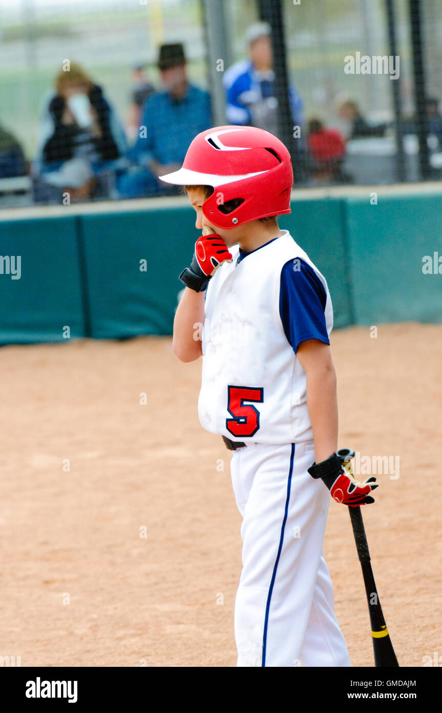 Little league baseball batter Stock Photo - Alamy