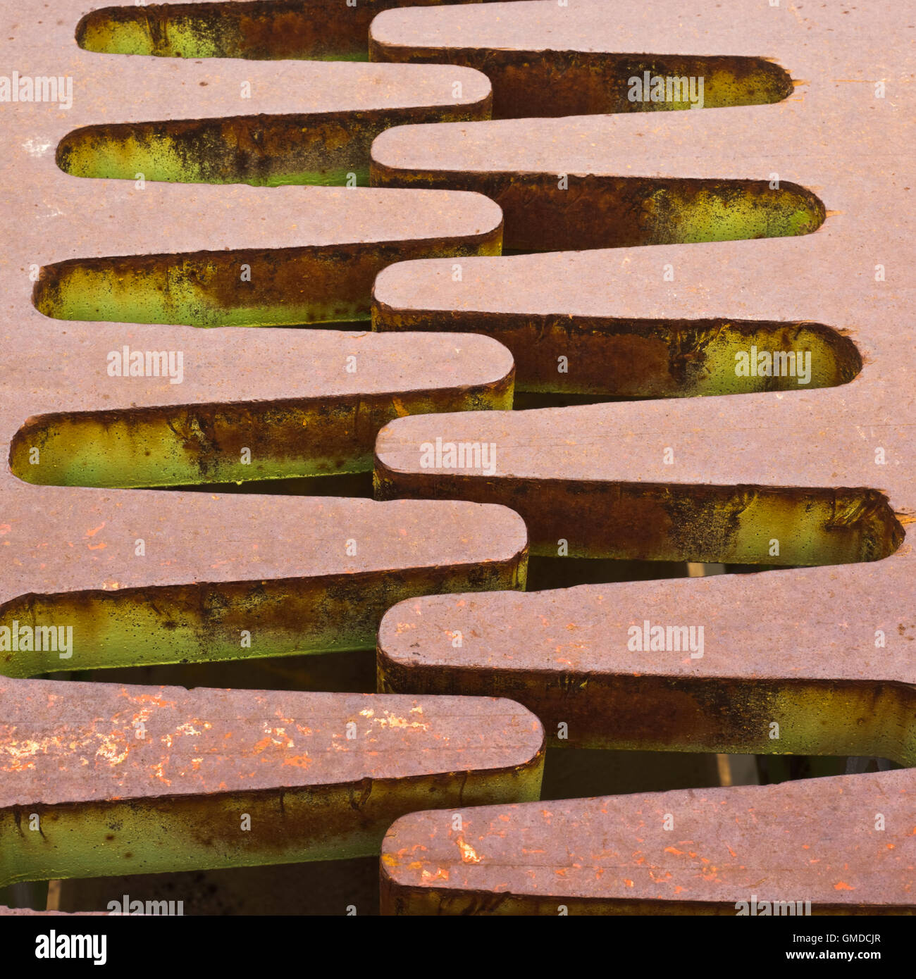 Expansion joint hi-res stock photography and images - Alamy