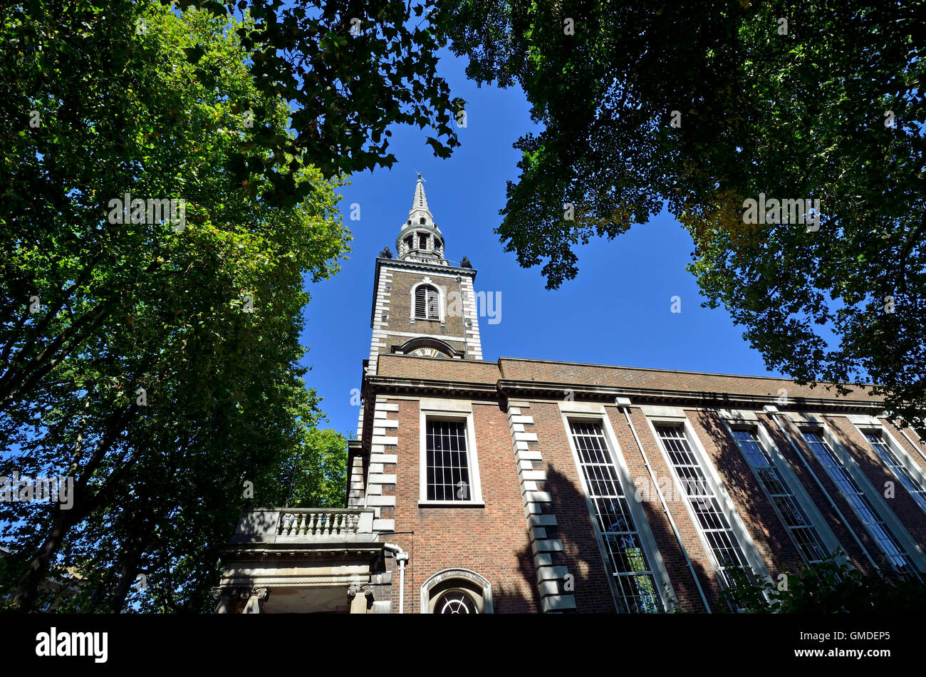 St mary islington hi-res stock photography and images - Alamy