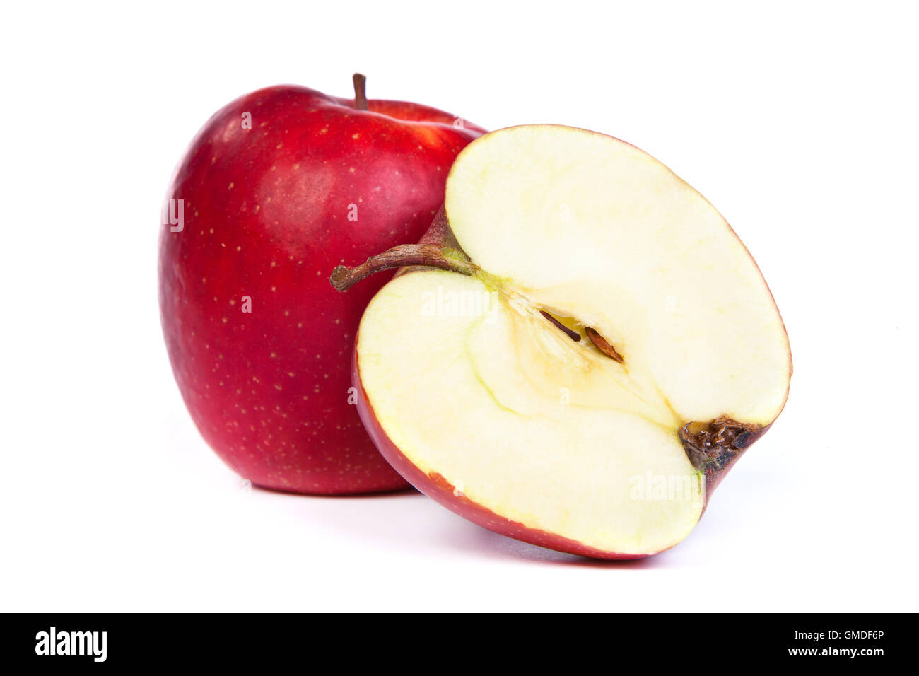 Cross section of red apple, showing pips, and core Stock Photo - Alamy