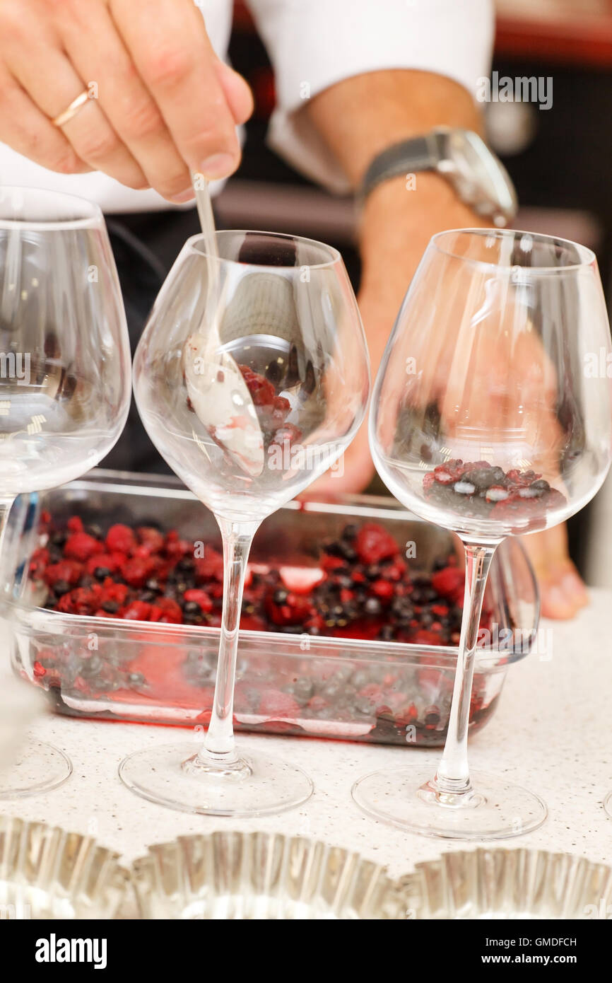chef making dessert Stock Photo - Alamy