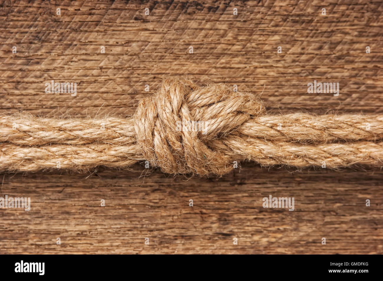 Rope with knots Stock Photo - Alamy