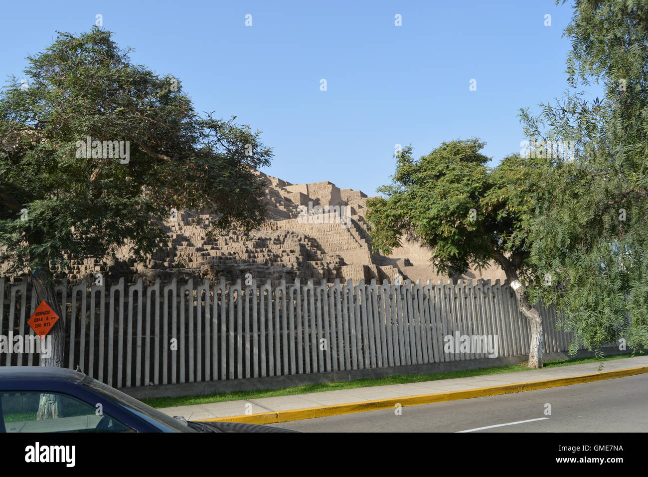 Huaca Pucllana, Peru Stock Photo - Alamy