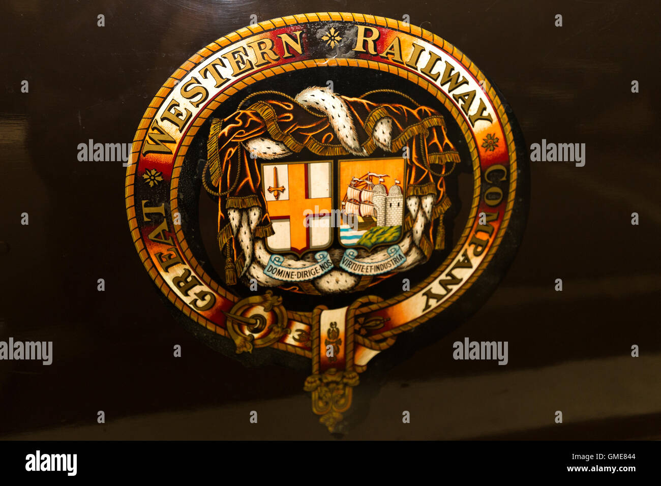 Old british railways emblem hi-res stock photography and images - Alamy
