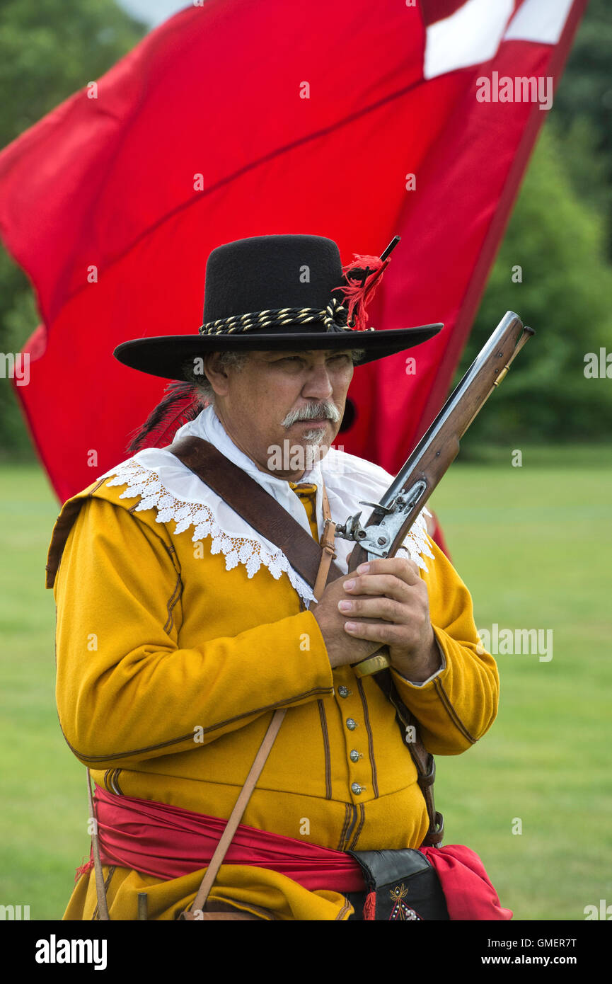 English Civil War Royalist Soldier priming his flintlock military ...