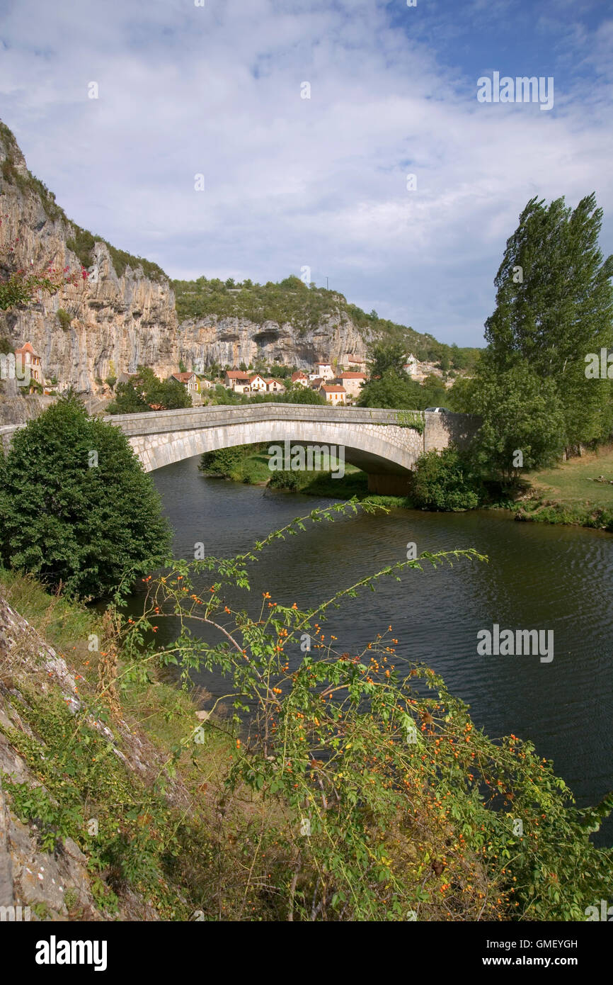Picturesque Cabrerets, where quaint village houses are built against ...
