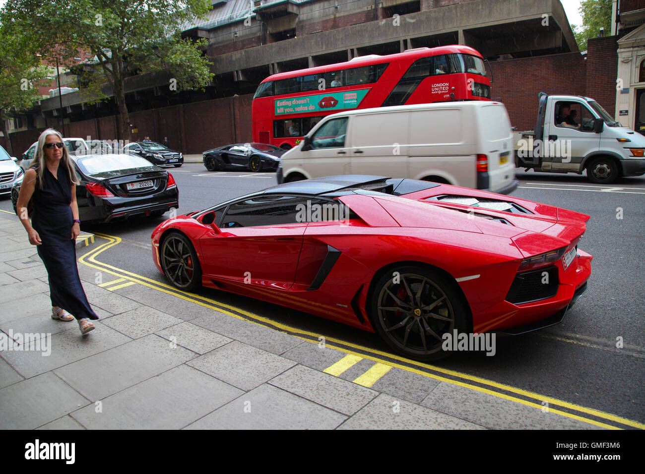 Knightsbridge, London, UK, 25 Aug 2016 - Lamborghini with UAEAD licence ...