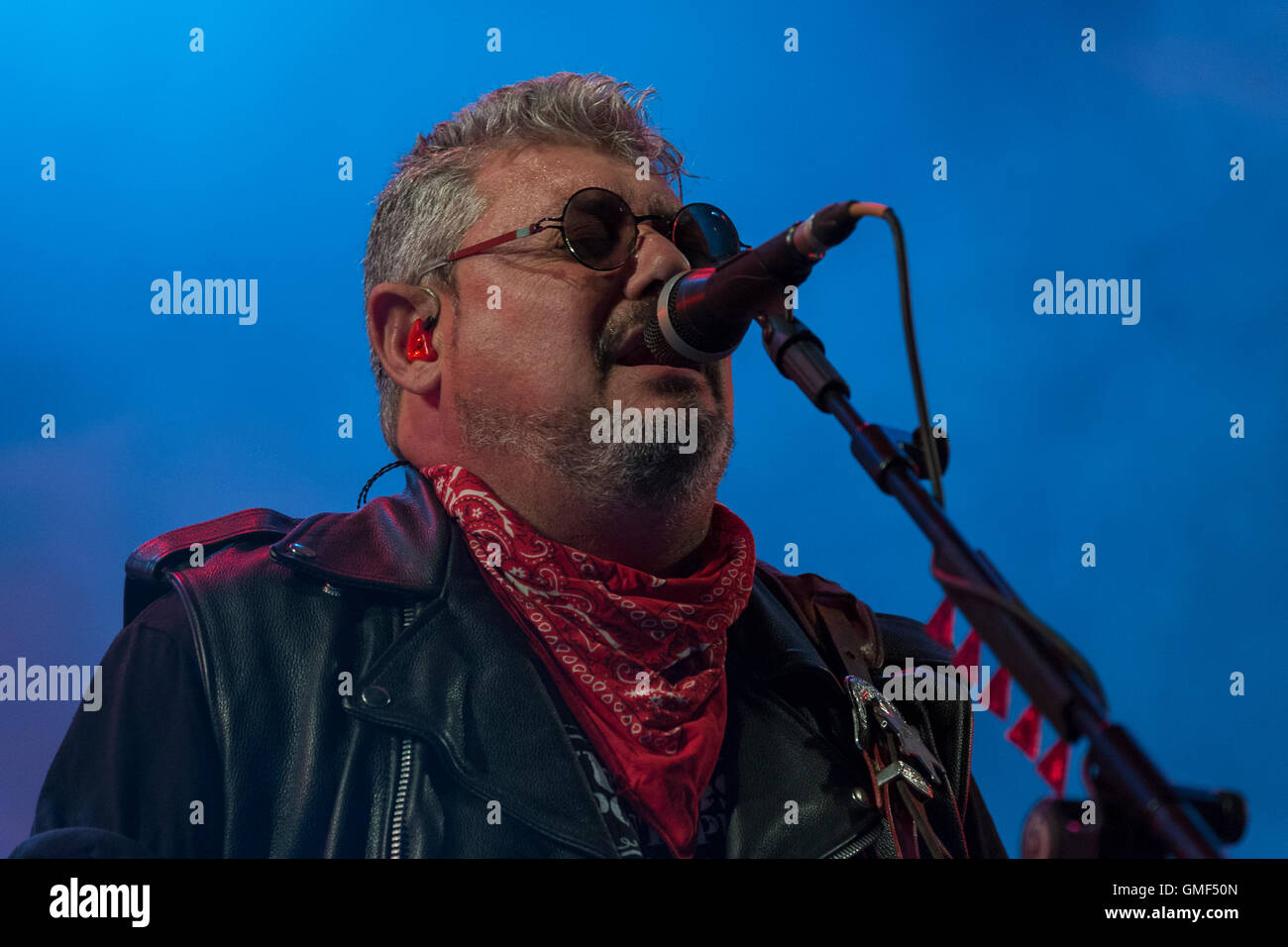 Cascais, Portugal. 25th August, 2016. Xutos e Pontapes's lead singer ...