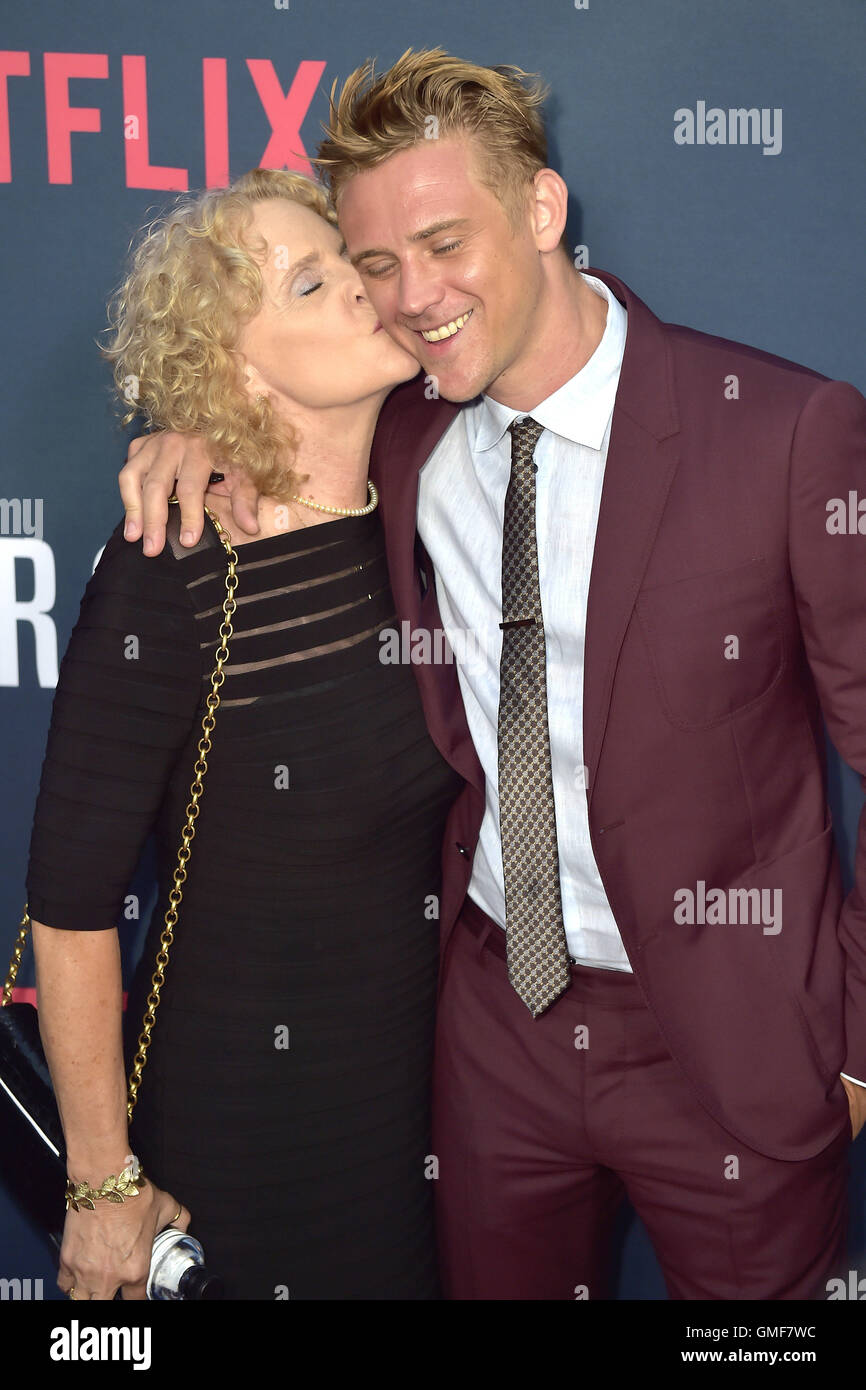 Hollywood, California. 24th Aug, 2016. Boyd Holbrook and his mother ...