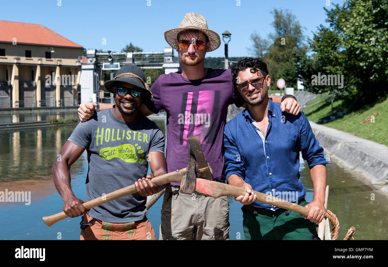 Rafters Jason Charles (L-R), Patrick Weidner and Michele Scollo stand ...