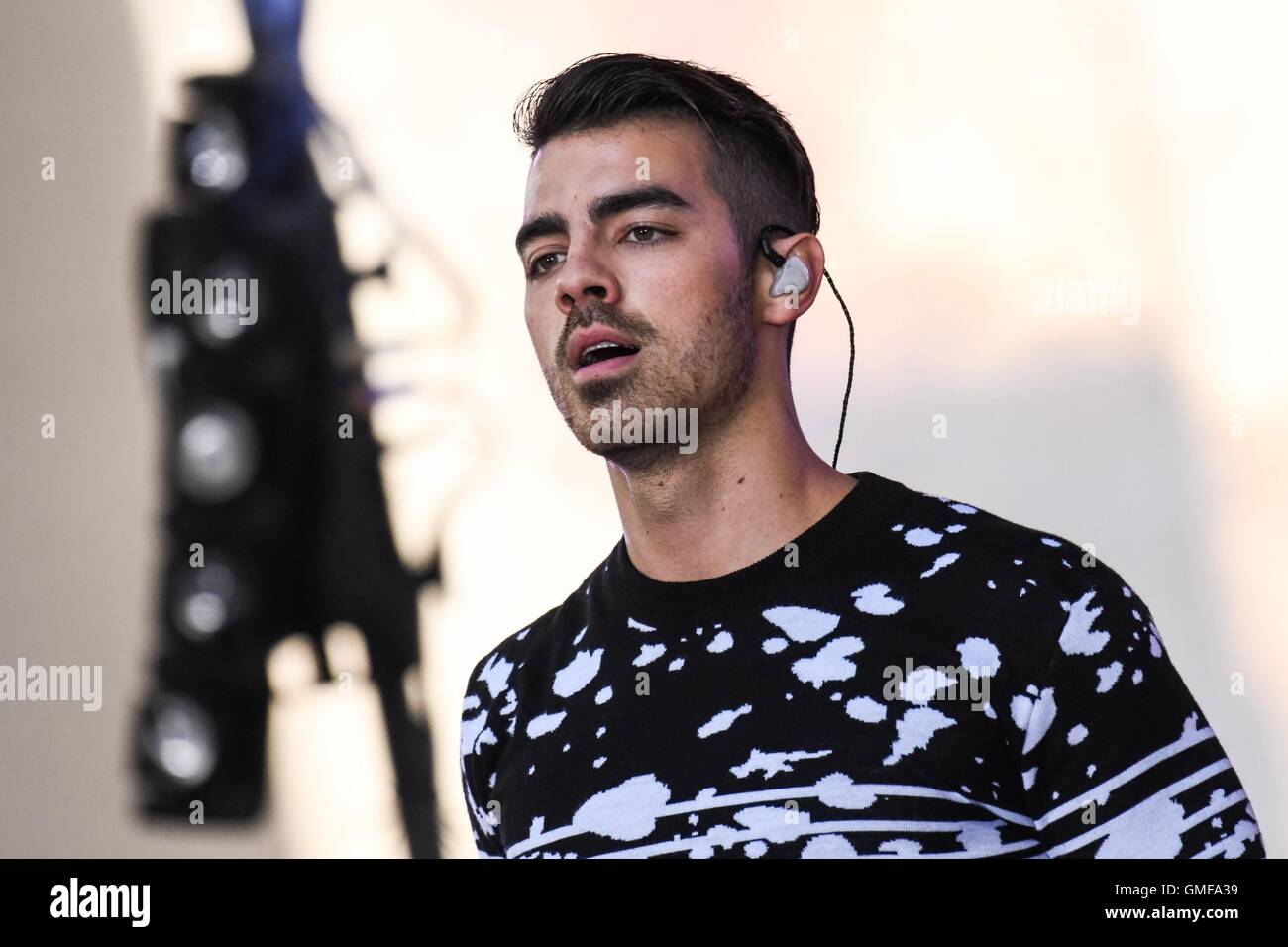 New York, NY, USA. 26th Aug, 2016. Joe Jonas on stage for NBC Today ...