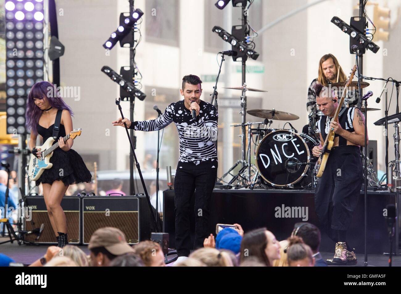 New York, NY, USA. 26th Aug, 2016. JinJoo Lee, Joe Jonas, Jack Lawless ...