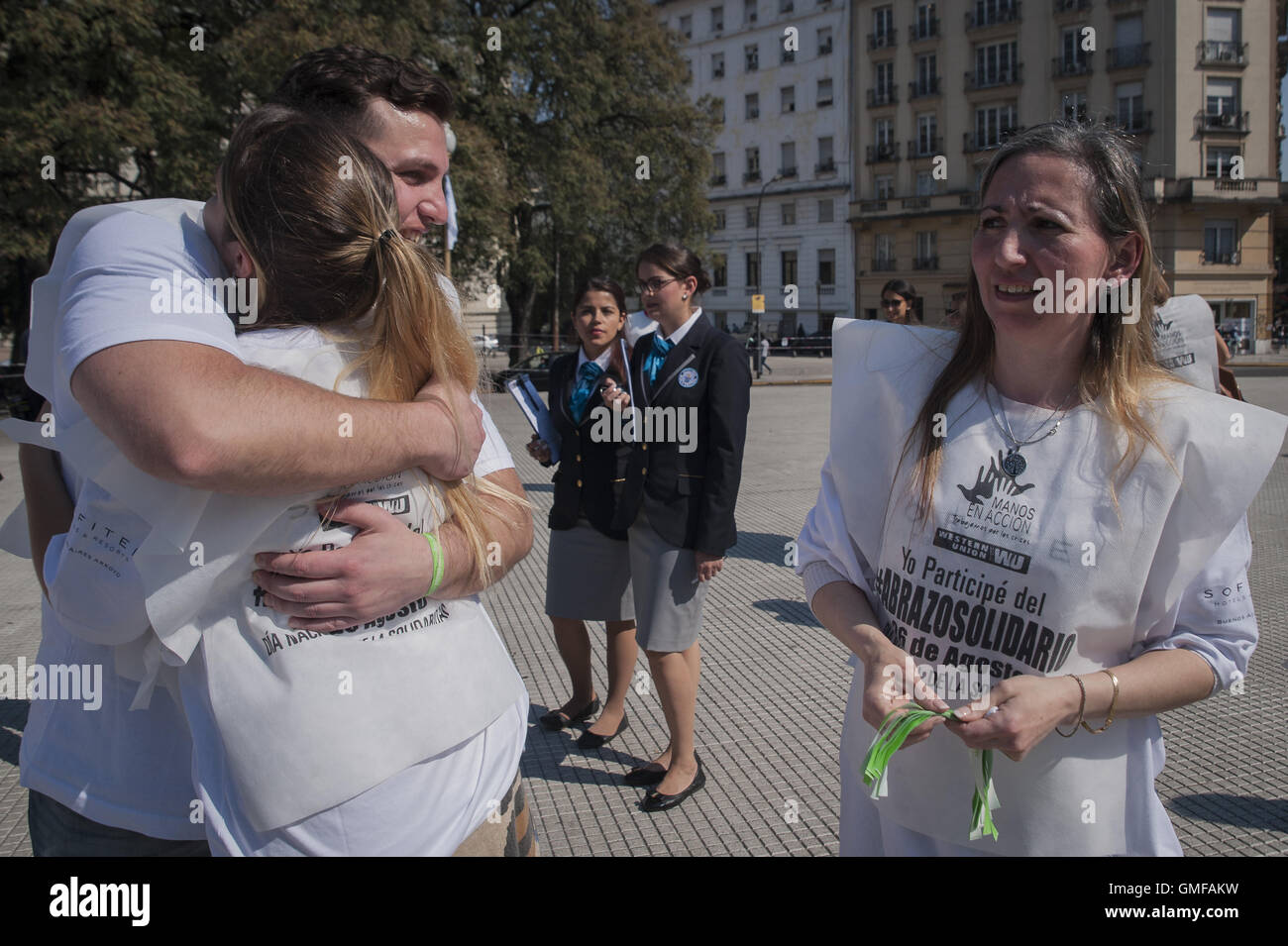 World record hug hi-res stock photography and images - Alamy