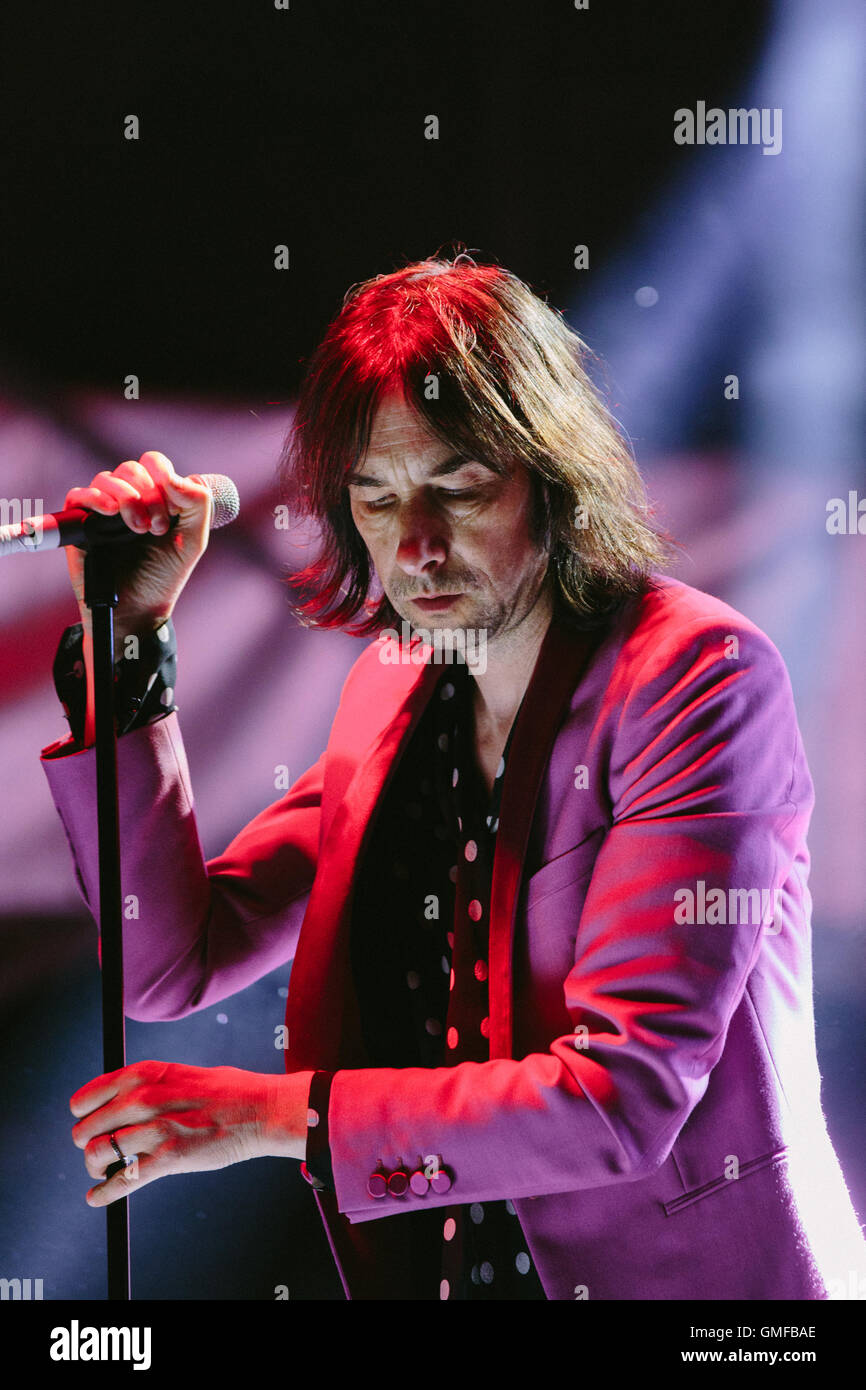 Primal scream concerts hi-res stock photography and images - Alamy