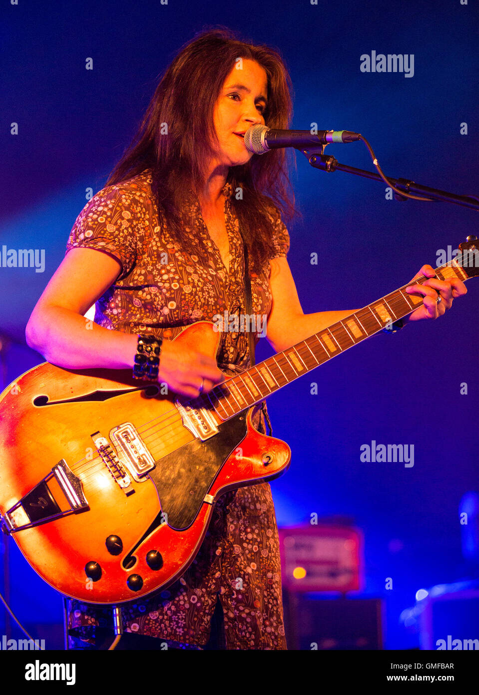 Emma pollock the delgados hi-res stock photography and images - Alamy