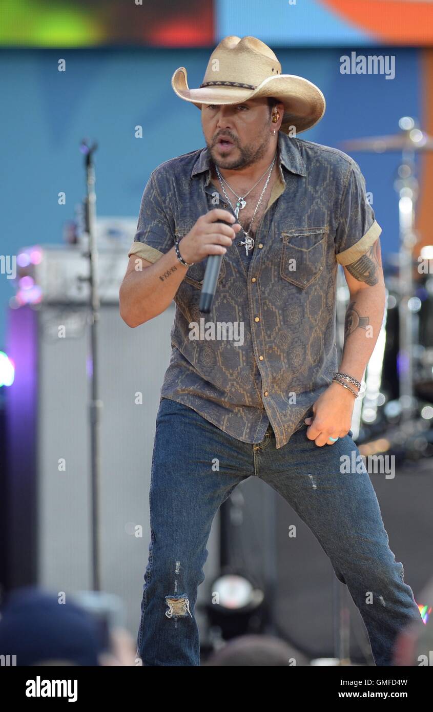 New York, NY, USA. 26th Aug, 2016. Jason Aldean in attendance for Good ...